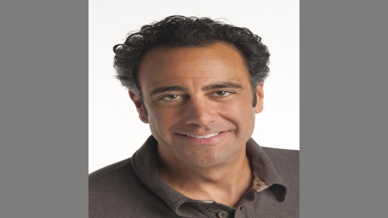 Brad Garrett: Actor de Comedia, Drama y Crimen